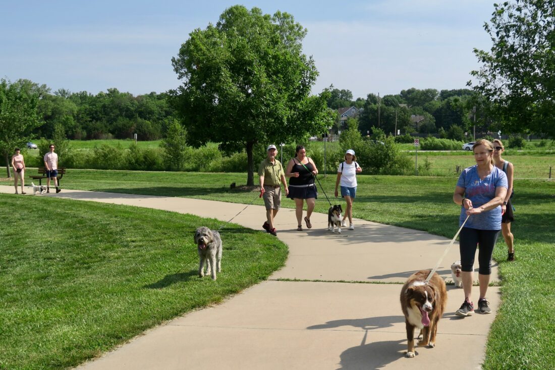PHOTOS: Jayhawk Breakfast Rotary Club members walk their dogs at arboretum | News, Sports, Jobs ...